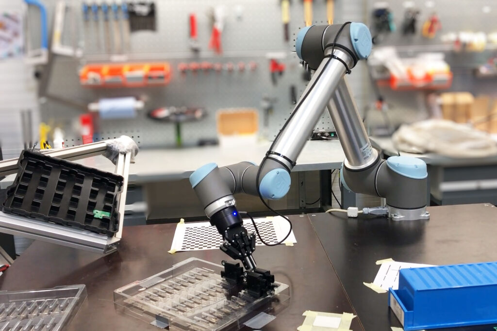 Industrial Robots - HOOB - Factory Automation & Machine Building Industrial Robots - HOOB - Factory Automation & Machine Building